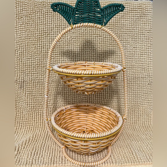 Kitchen | Wicker Pineapple Fruitvegetable Basket | Poshmark